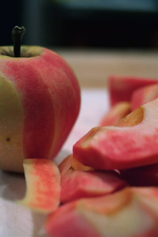Semi Dwarf 3-in-1 Espaliered 3 Tier Apple (Gala, Honeycrisp, Fuji ...