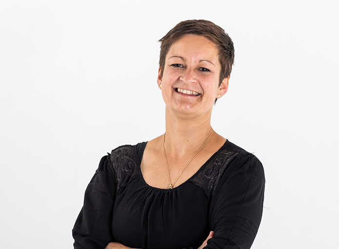 Wir — Love Politics