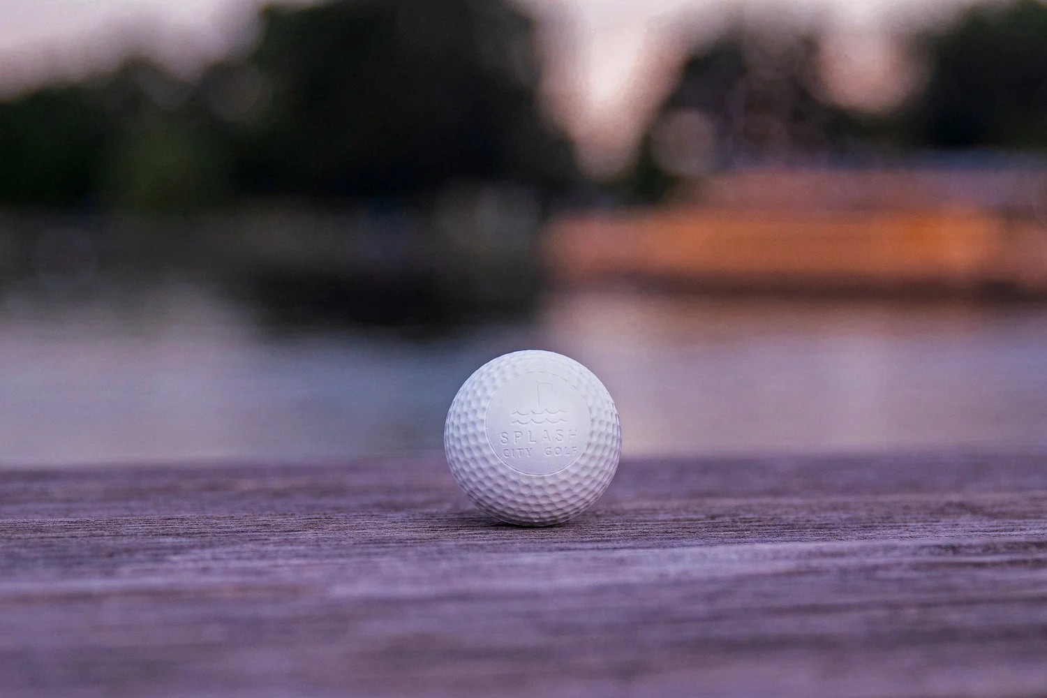 Splash City Golf | Tee off in paradise with Zero® balls.