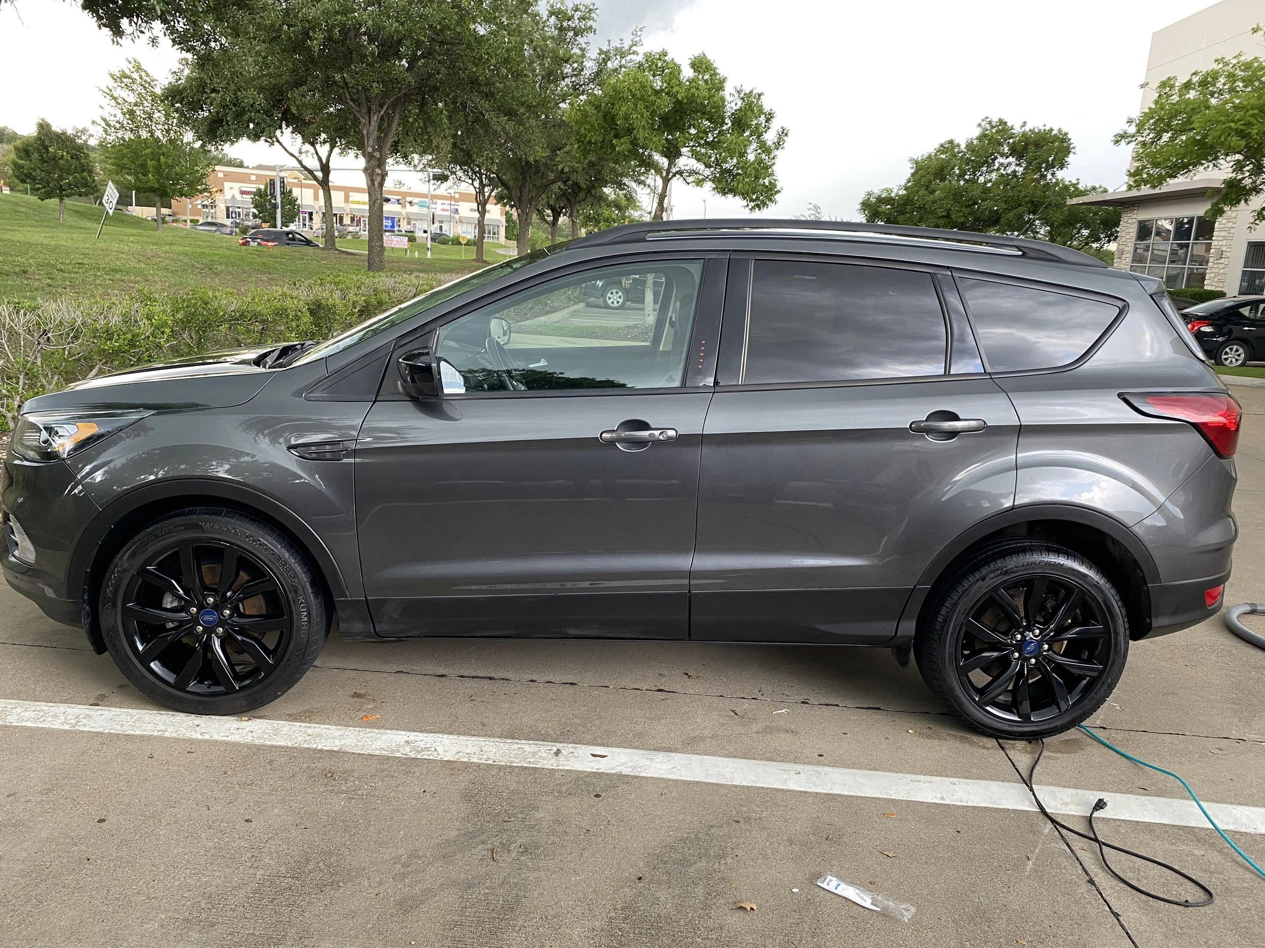 Vinyl Decal Removal Specialists in Dallas | On Time Detailing Near Me