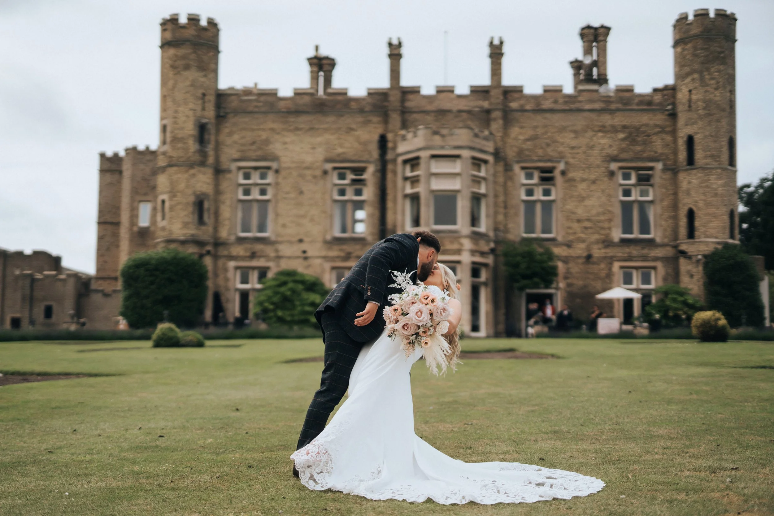 Weddings — Cave Castle Hotel