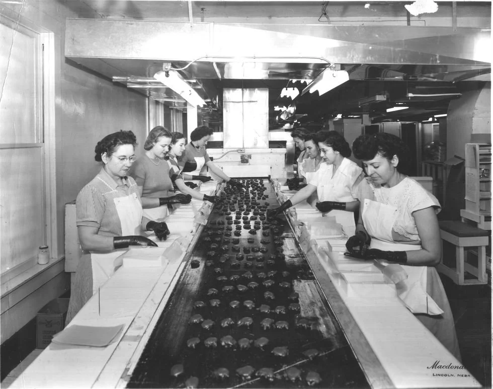 The Story of Russell Stover Chocolates — KC Yesterday
