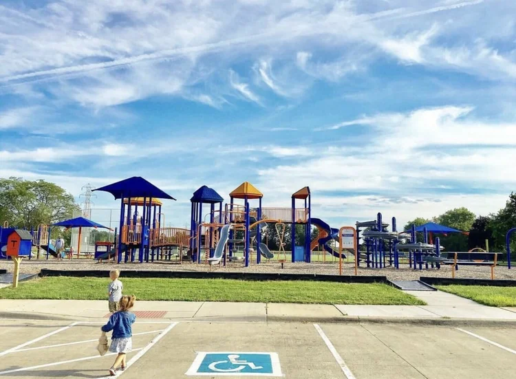 80+ Best Cleveland Area Playgrounds — CLE With Kids
