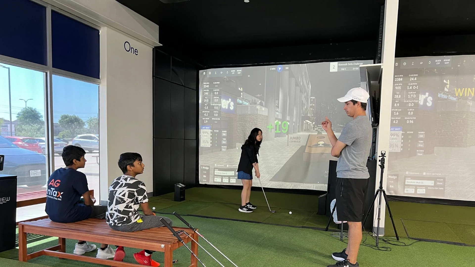 Kids & Beginners Golf Lessons Near Me | LevelUp Junior Golf Academy ...