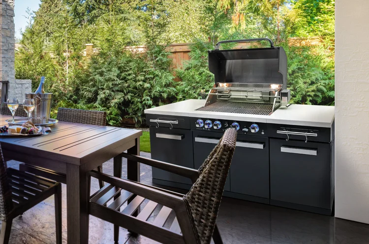 Mont Alpi Small Outdoor Islands - Perfect for Compact Spaces | Mont Alpi