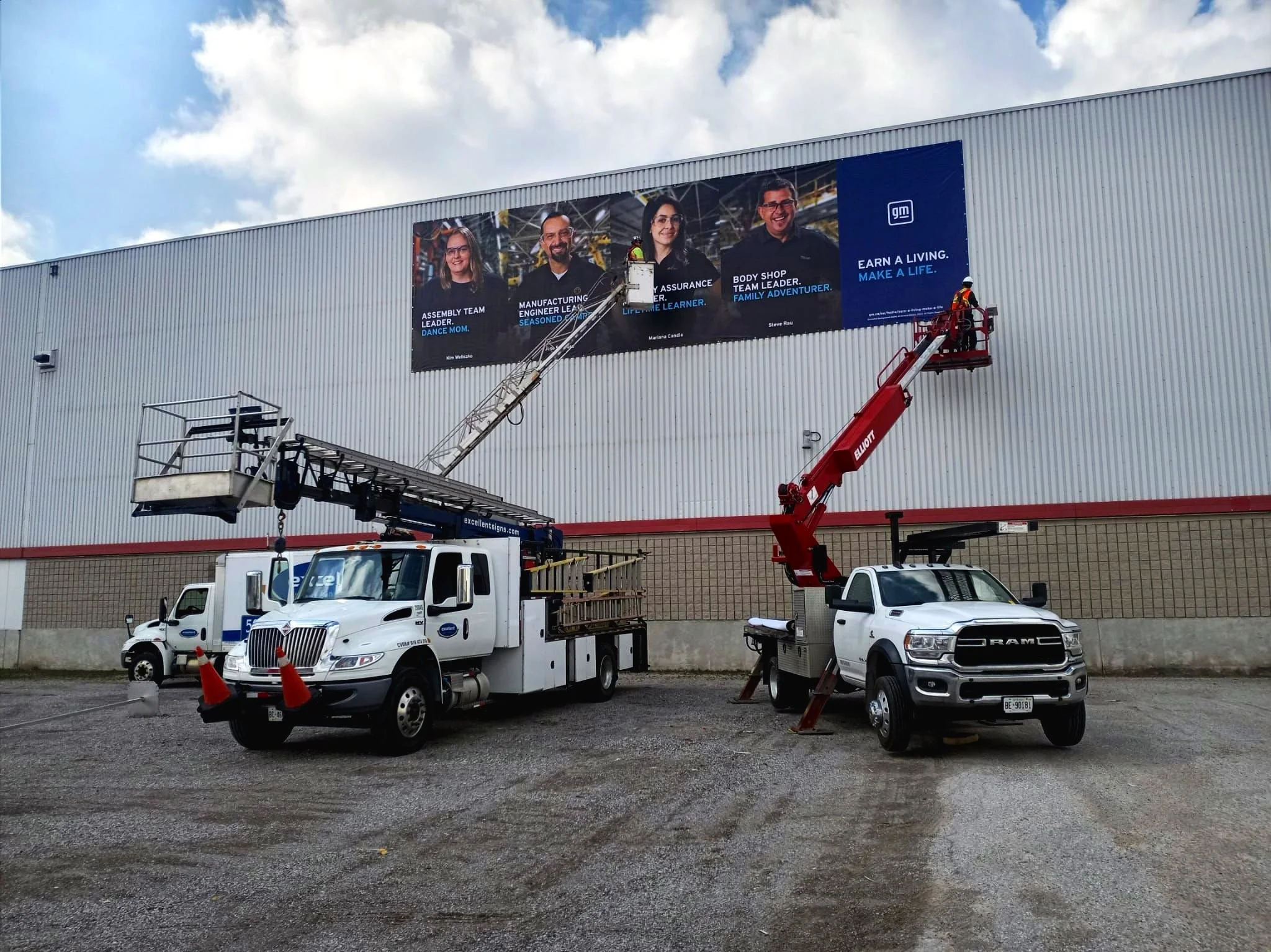 Excellent Signs Group | Custom Signage and Fabrication