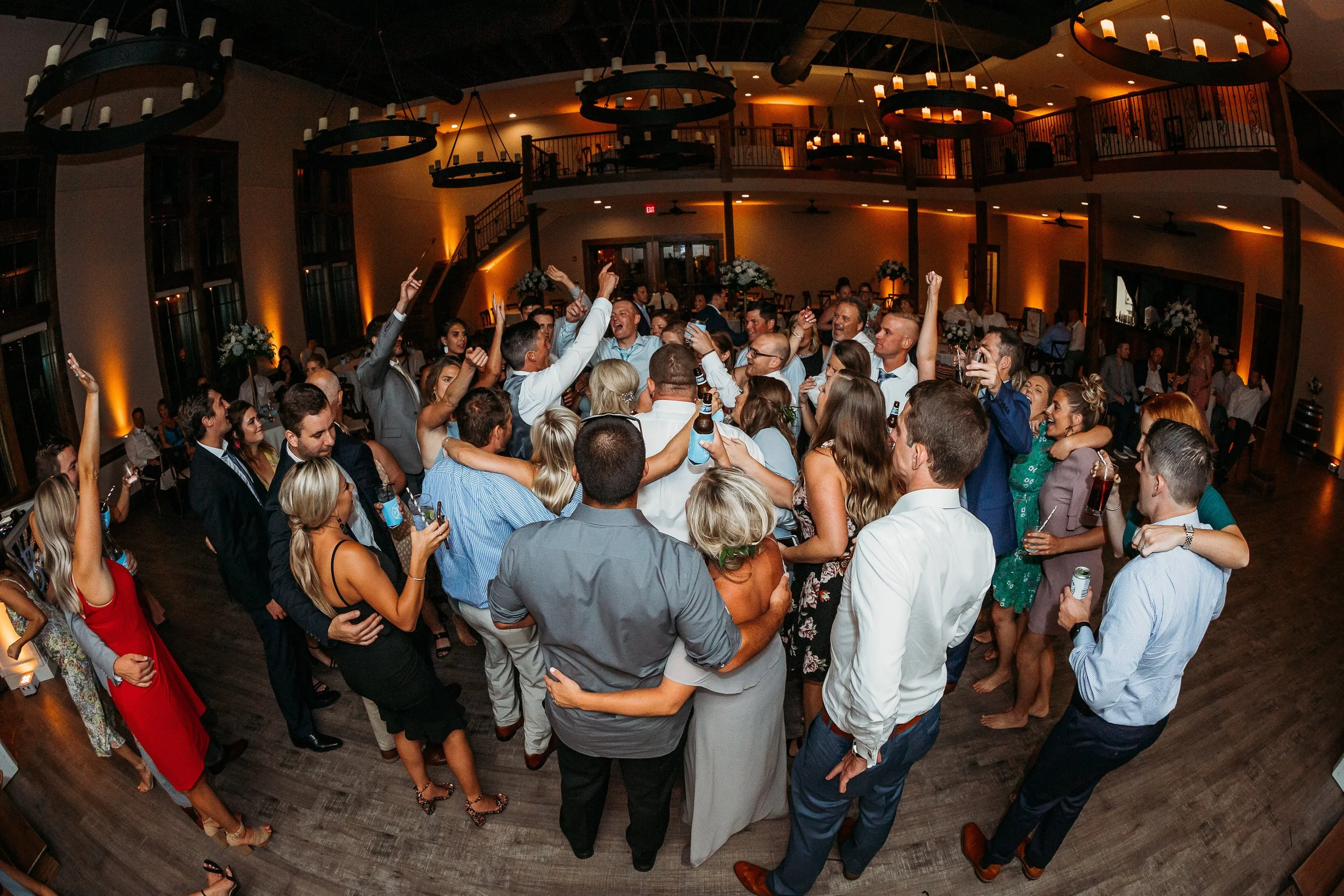 High Class DJs | Event DJs in St. Louis