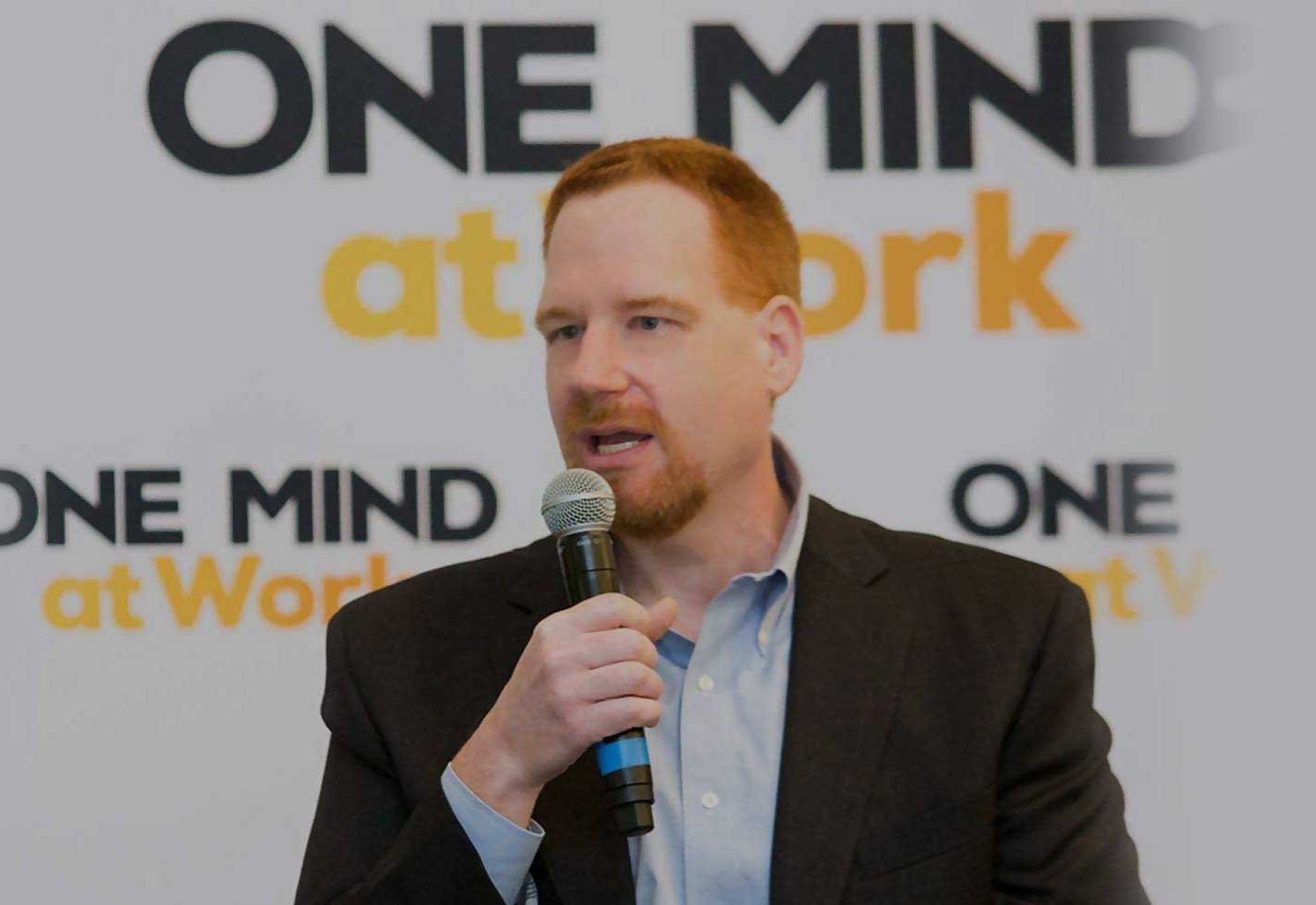 The Highs and Lows of Bipolar Disorder, with Gabe Howard — Beyond our mind