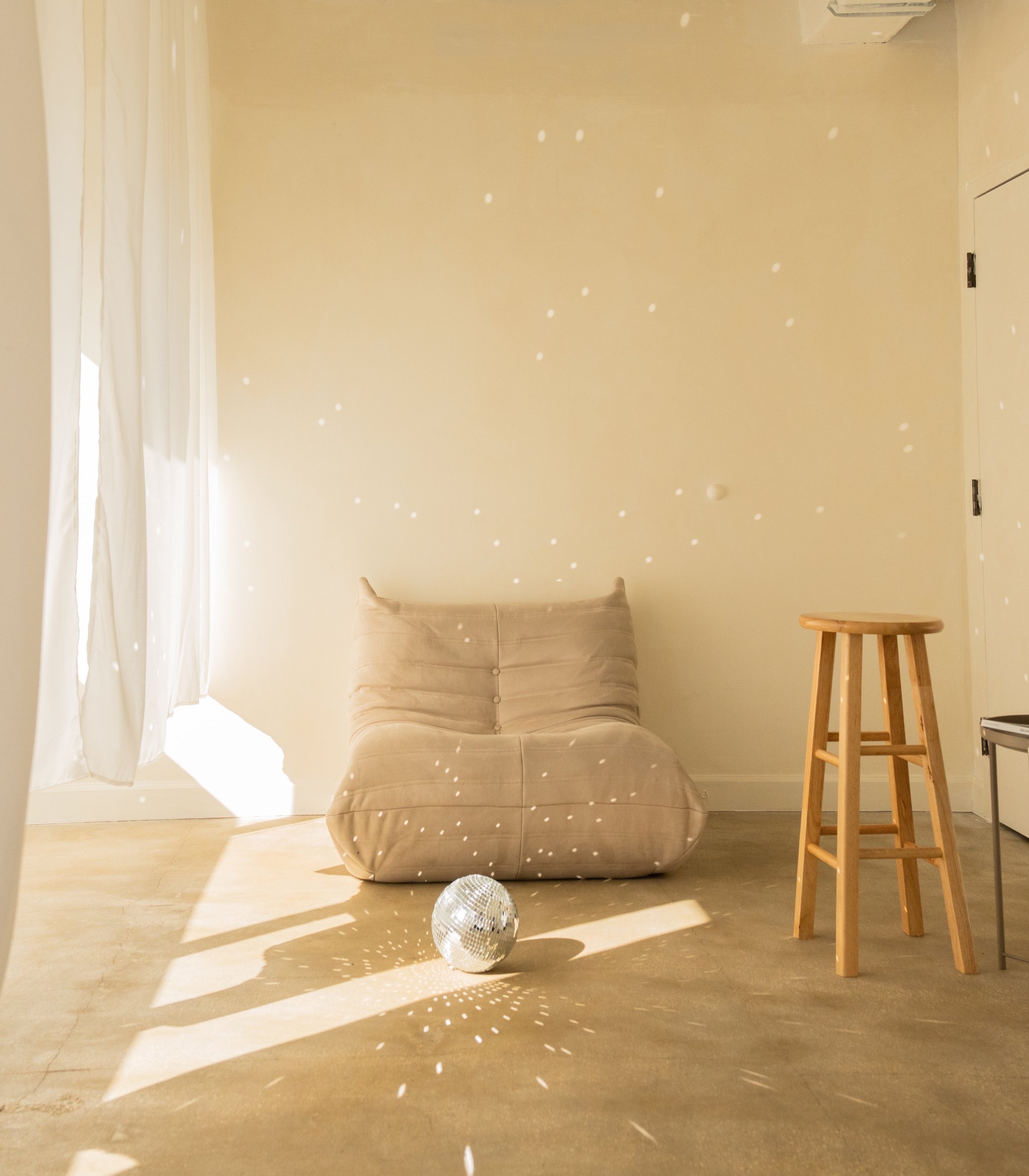 The Visuals Photo Studio | Book Your Photo Studio Today