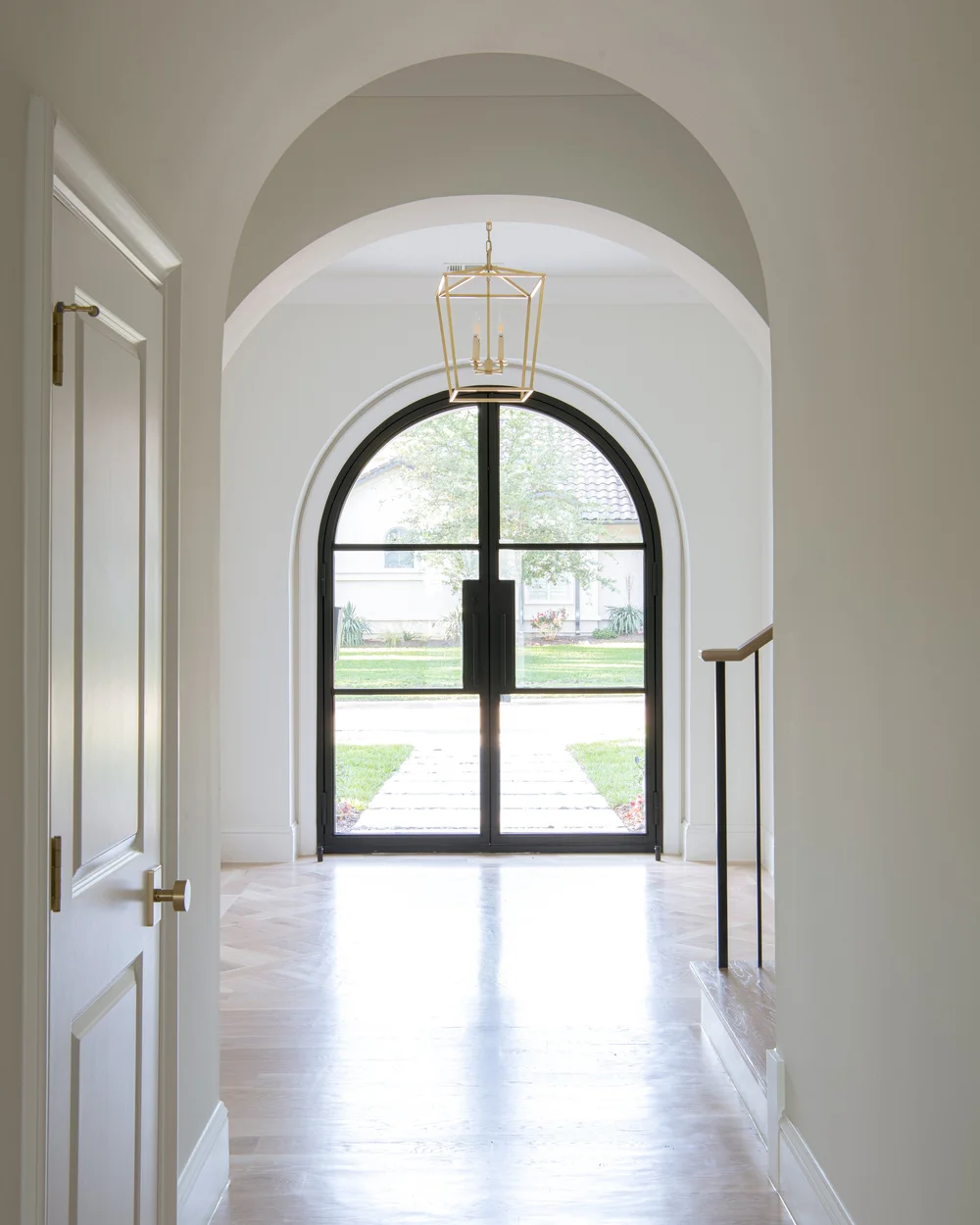 Lively 4002 — Jessica Koltun Home