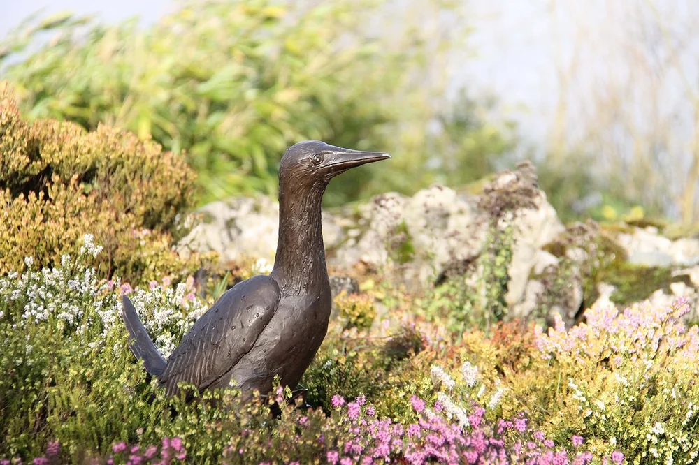 Birds life-size bronze sculpture — Le Blanc Fine Art