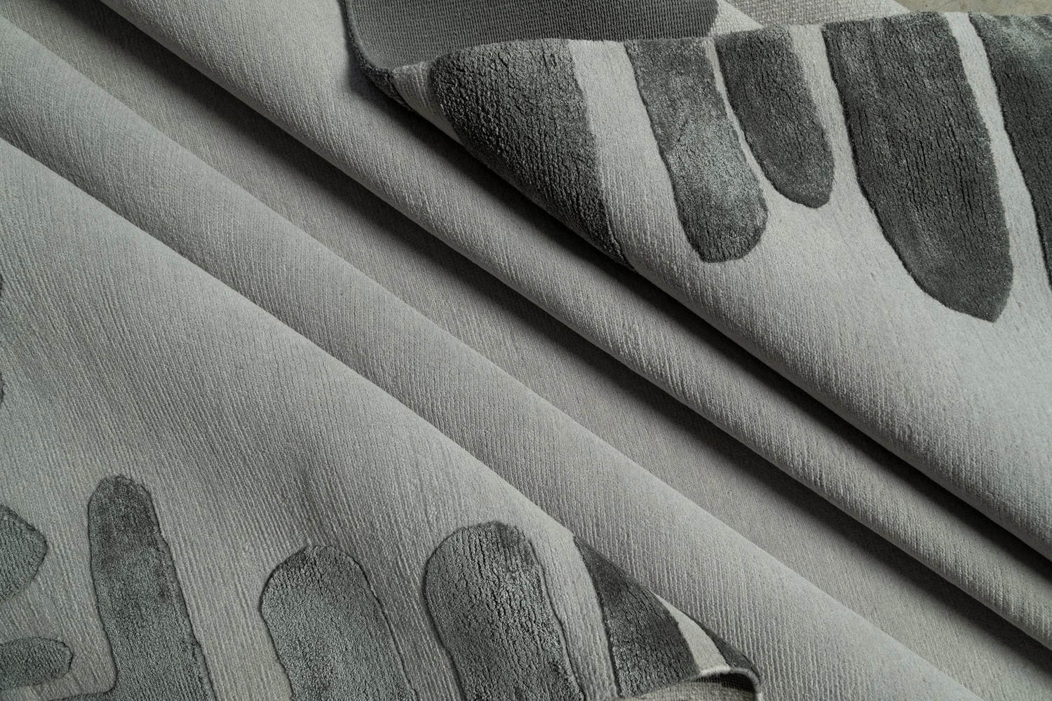 ADURITE FRAME — Art and Loom