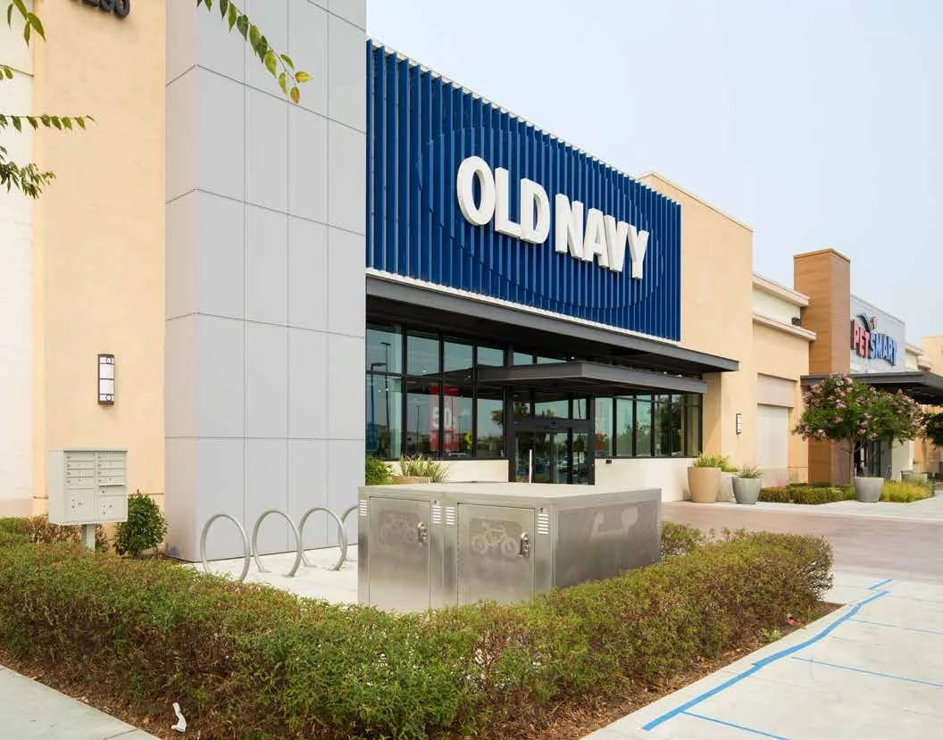 Old Navy — Delta Shores