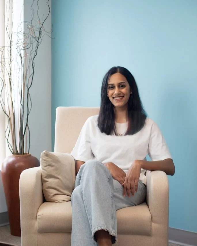 Relationship and Trauma Therapist