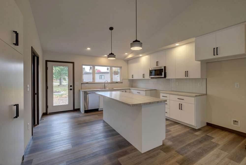 Jones & Jones - Custom Home Construction & Remodeling