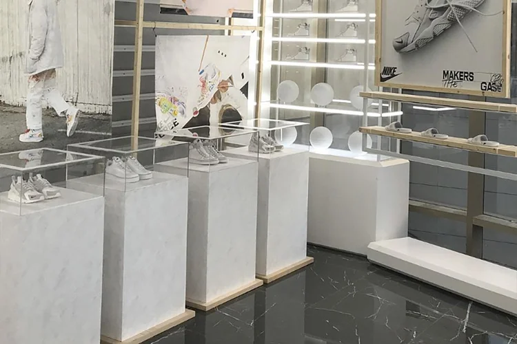 How To Enhance the Retail Experience with Stylish Shoe Displays