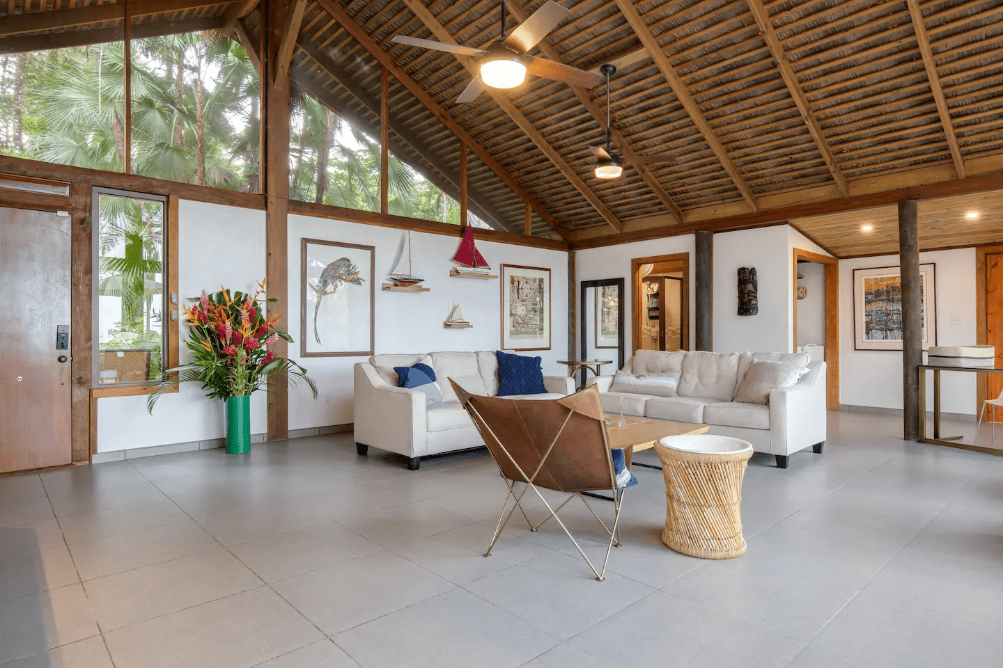 Casa Botanica Bocas Del Toro - Official Website