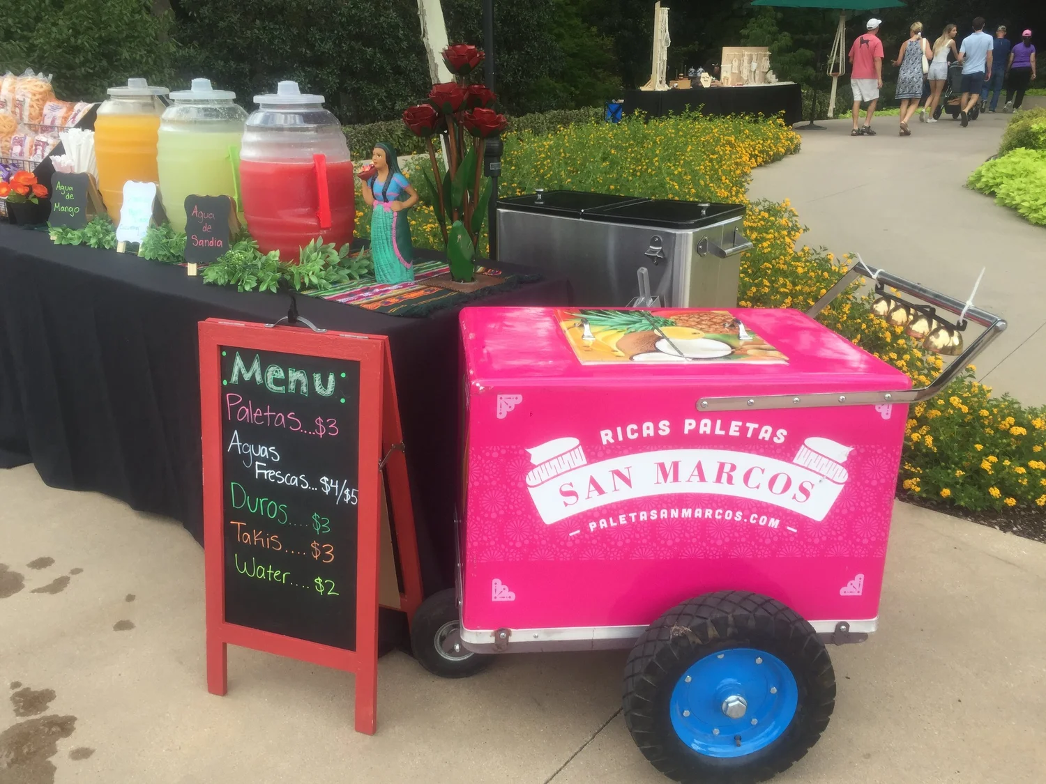 Book a Paleta Cart Rental for Delivery on Your Own — paletasanmarcos.com