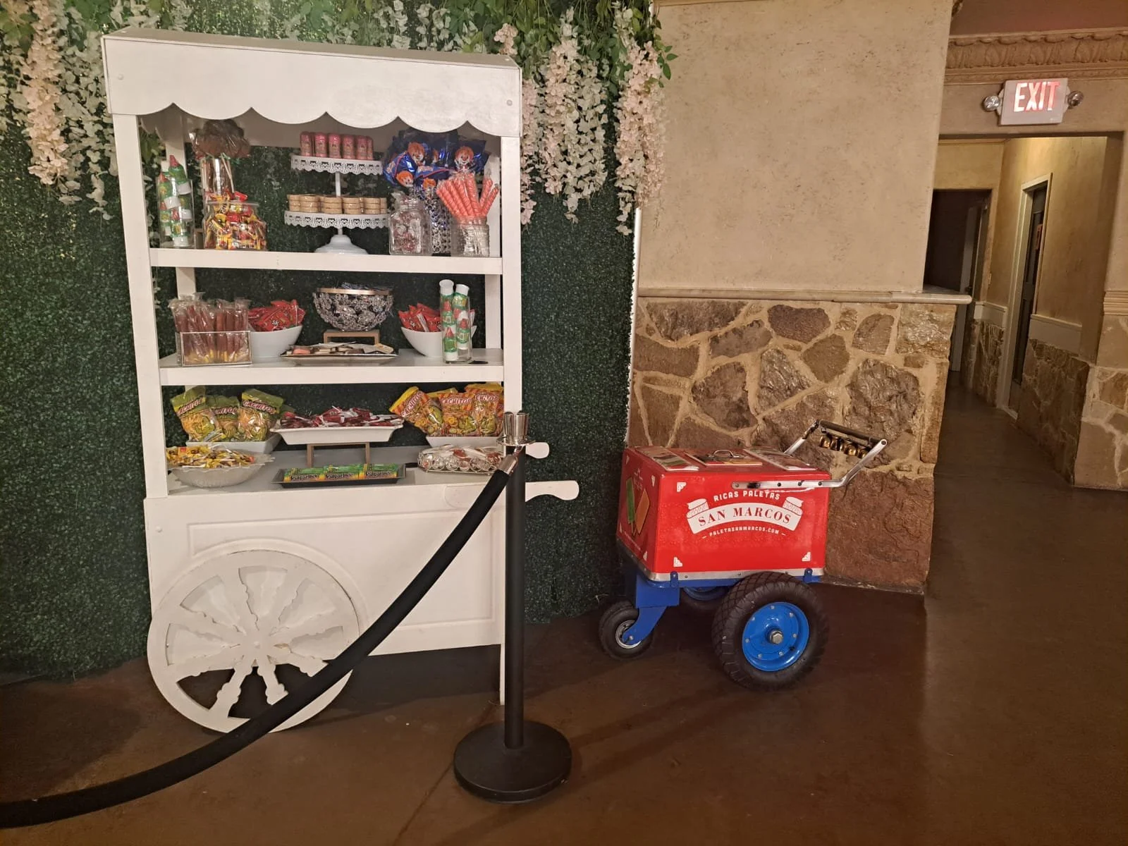 Book a Paleta Cart Rental — paletasanmarcos.com