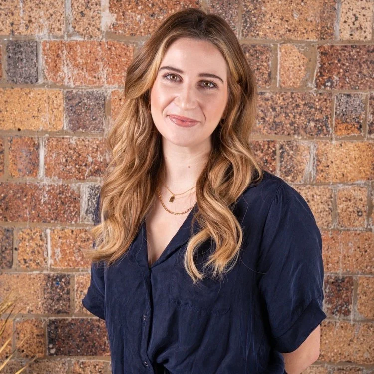 Meet Our Hair Stylist — Ella & Jade