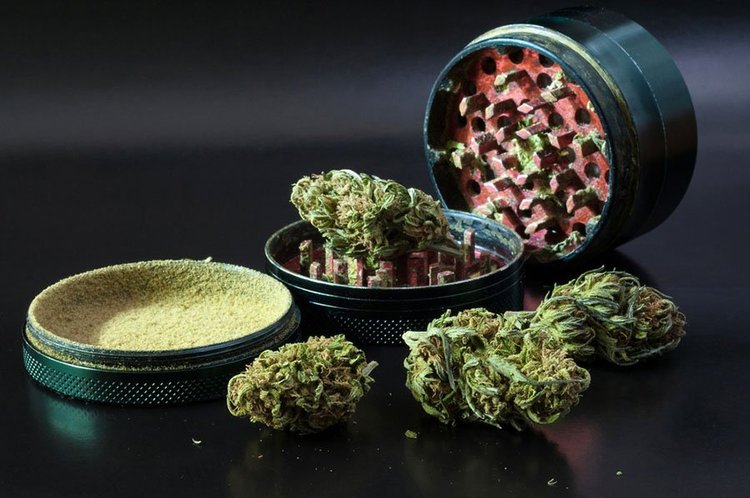 CBD Kief: What It Is and How to Use It