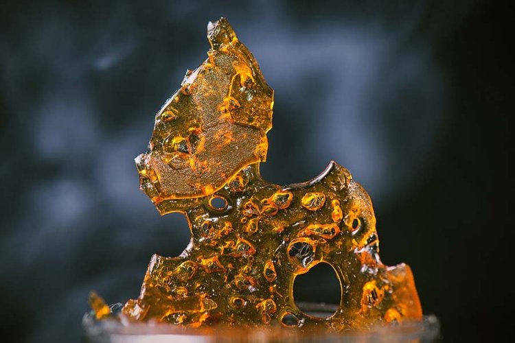 How Is Shatter Made? - Techniques and Methods