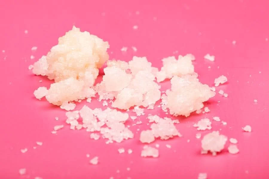 What Are Weed Crystals? - Cannabinoids & Extraction Processes