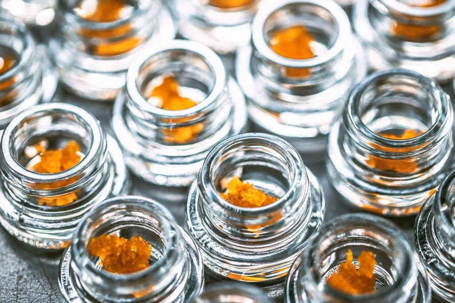 How to Make Dabs: Elevating Cannabis Experience