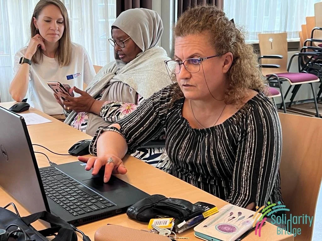Computer Literacy Classes — Solidarity Bridge Foundation