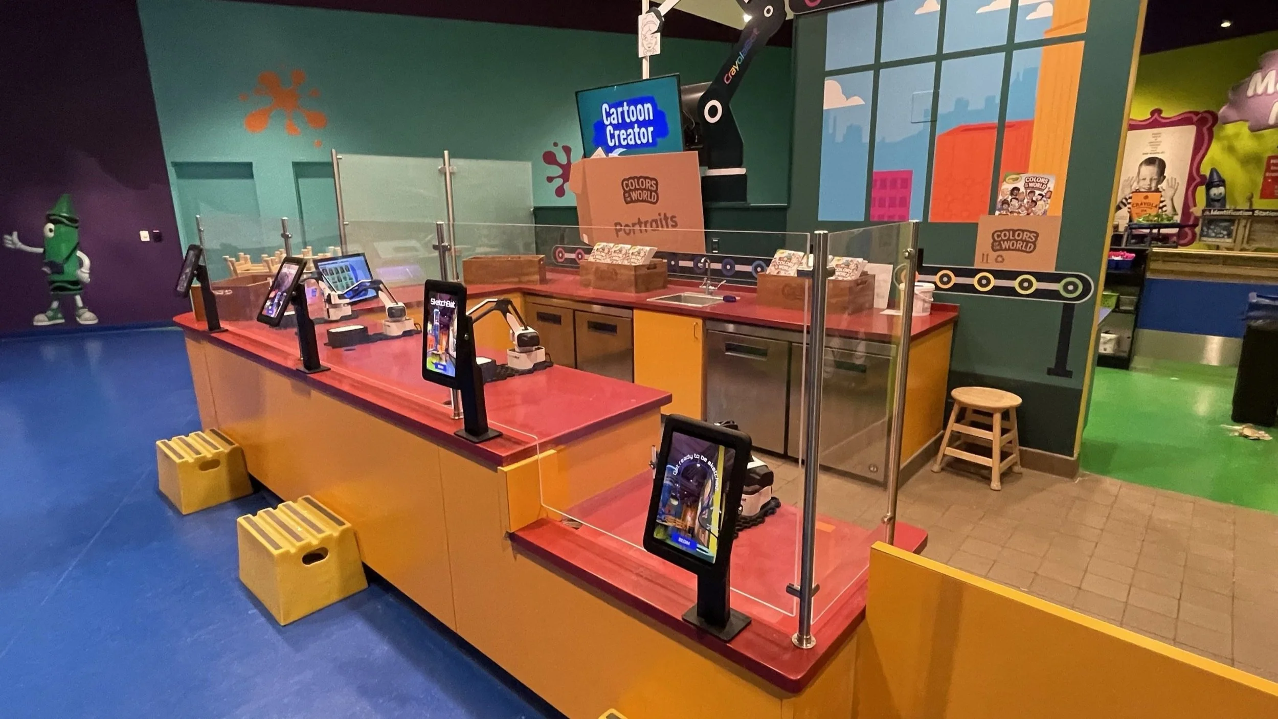 SketchBot Pro - The Robot that Draws and Delivers — Ai SketchBot