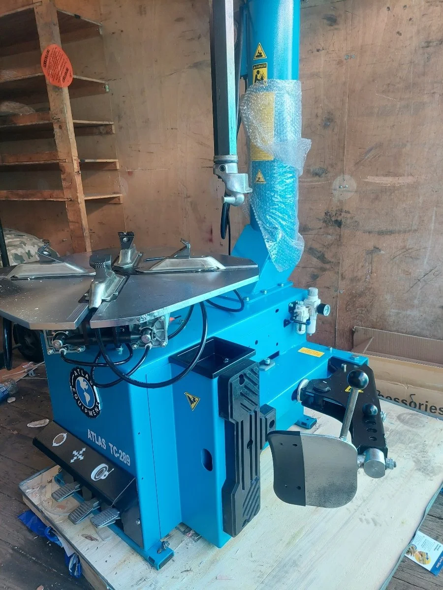 SUPERFAST MOBILE TIRE