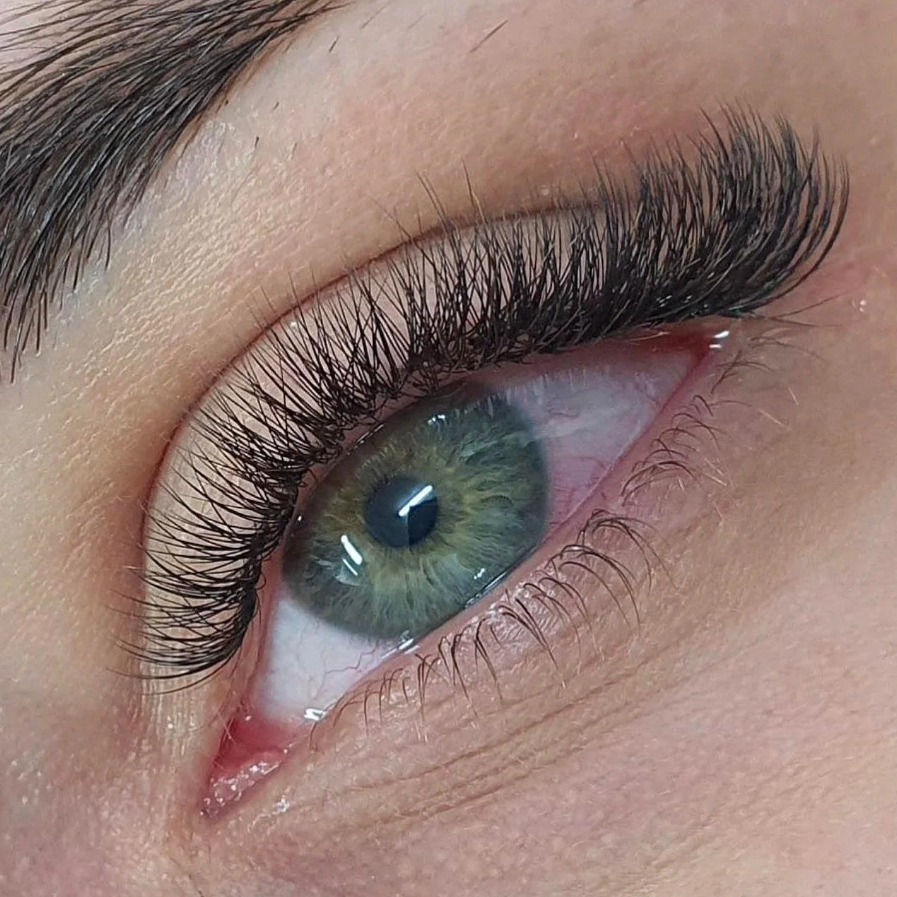 Transform Your Look with Expert Lashes Services in Brisbane CBD | Milash