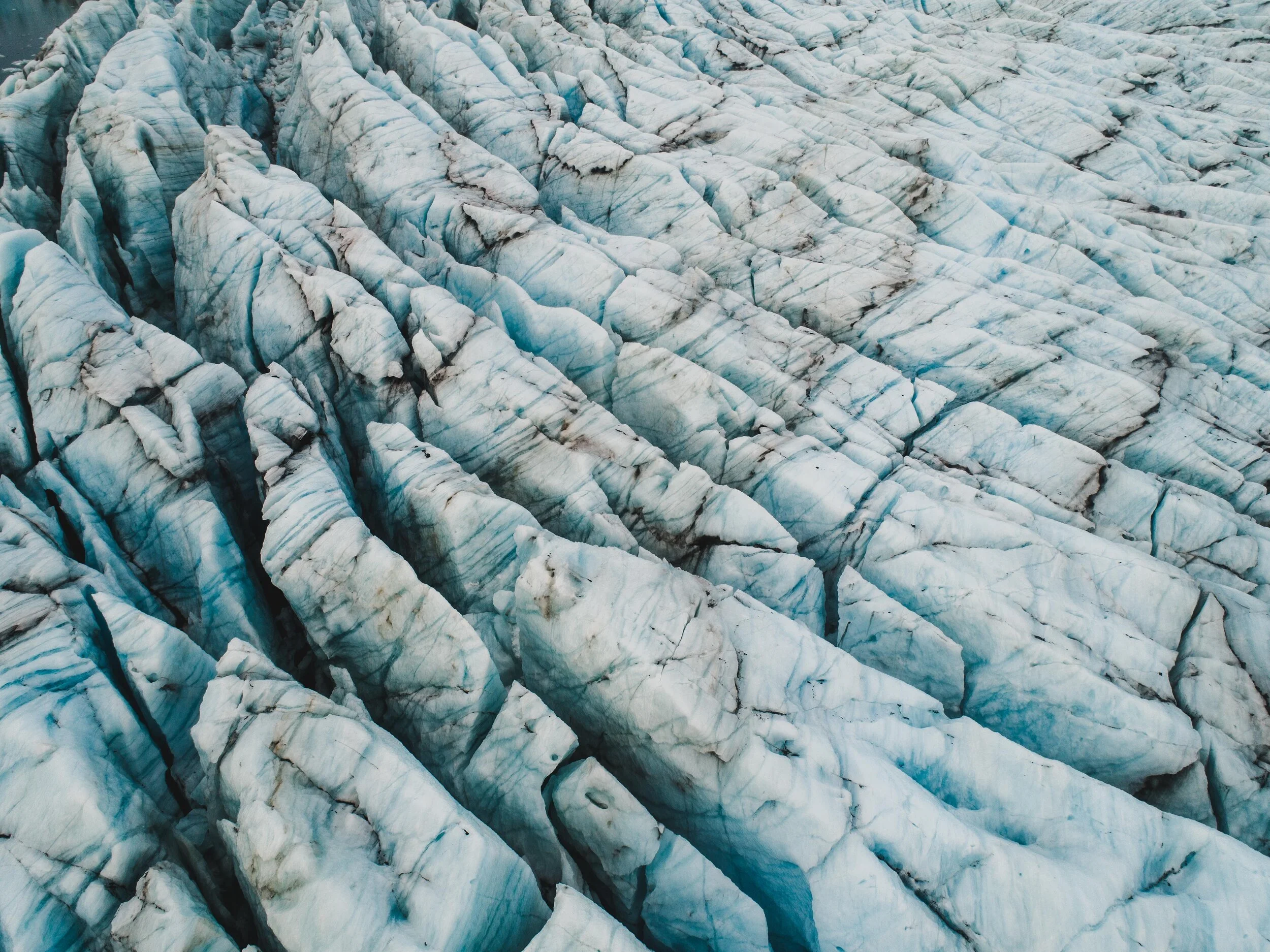 TEXTURES AND SURFACES | Icelandic Explorer