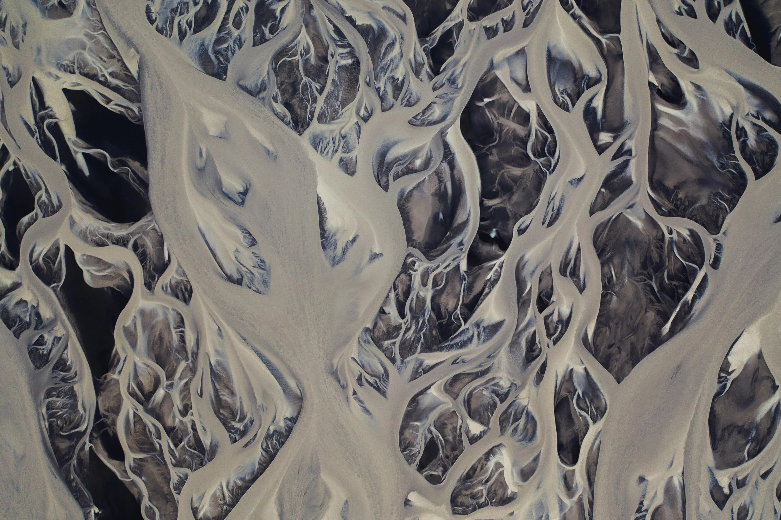 TEXTURES AND SURFACES | Icelandic Explorer