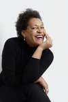Biography — Carrie Mae Weems