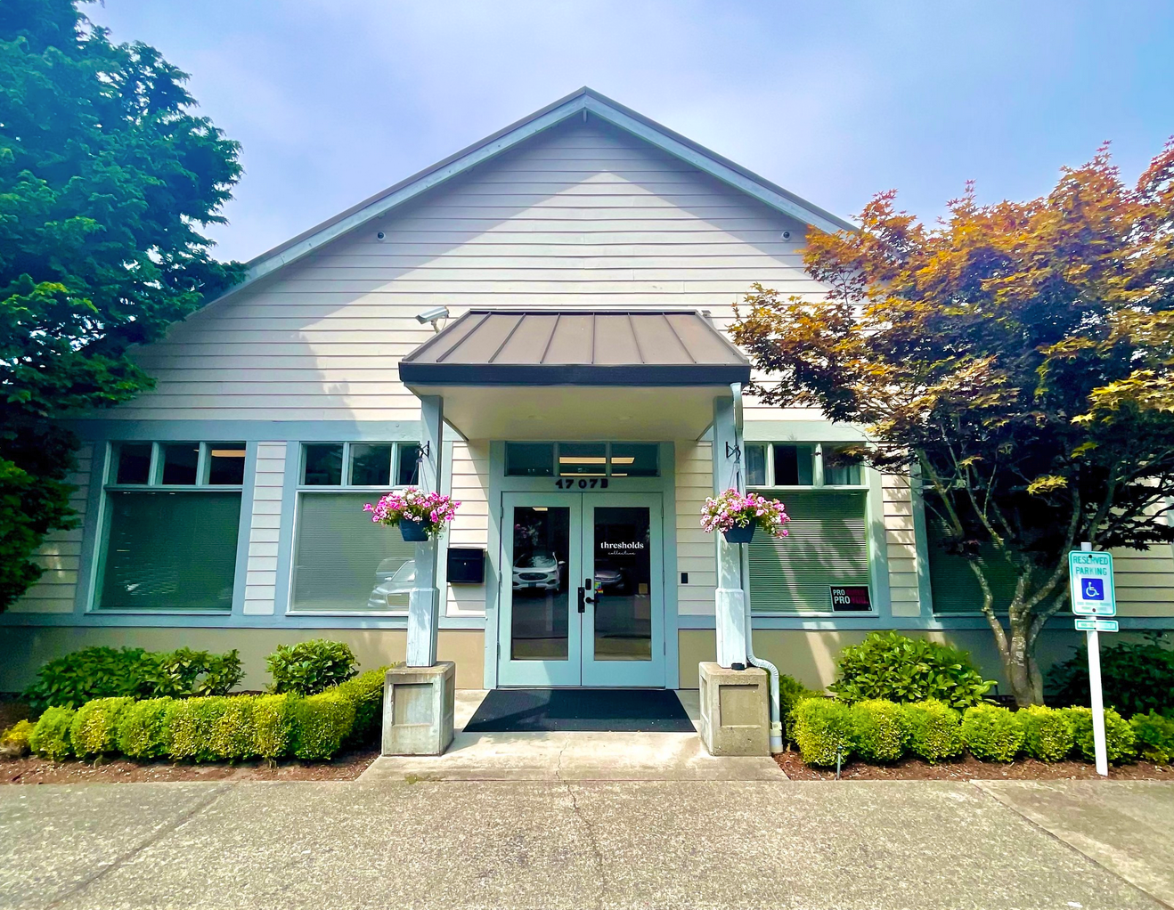 Studio & Practitioner Room Rentals in Tacoma | Thresholds Collective