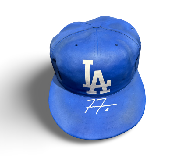 B O B B R U U WOODCARVER