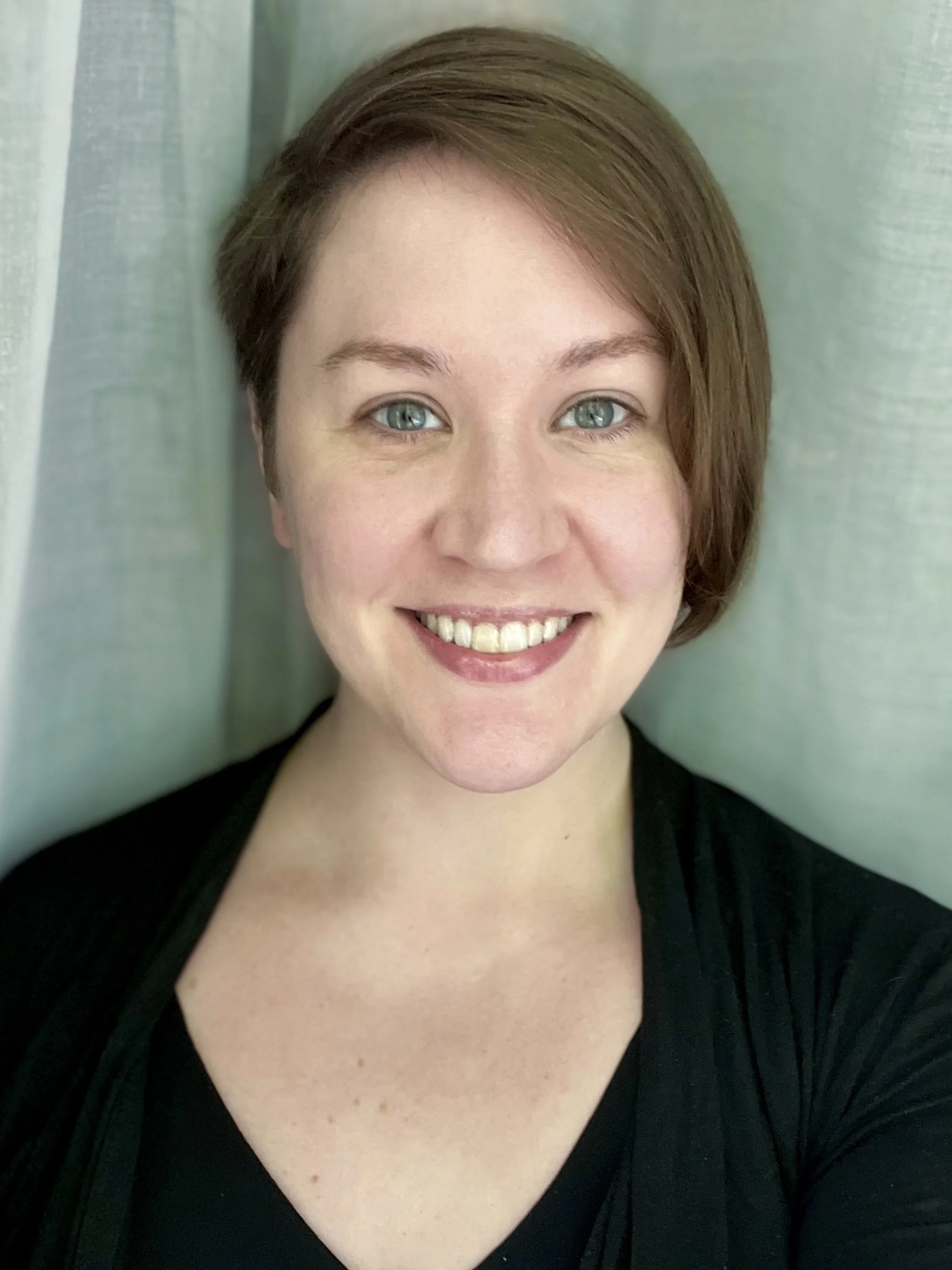 Hannah Schoonover DPT — Em/Body Physical Therapy & Health