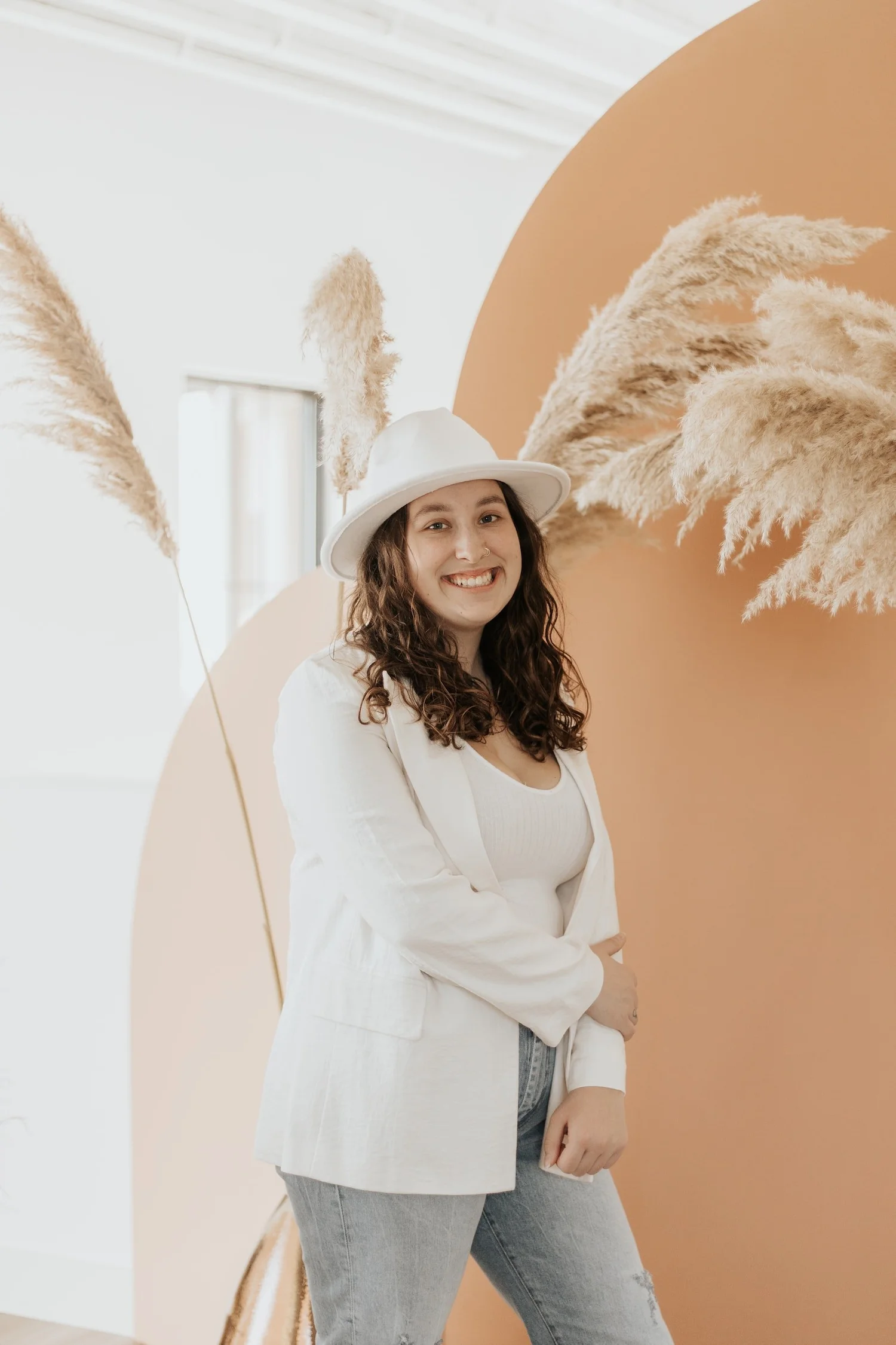 About Dr. Kelly Vincent | Holistic Psychologist & Therapist in ...