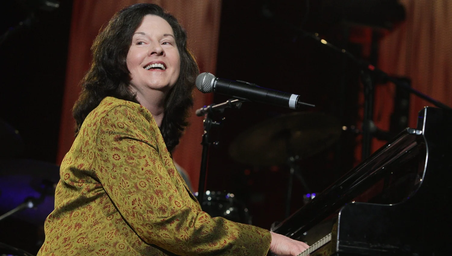 Linda Gail Lewis — Delta Music Museum
