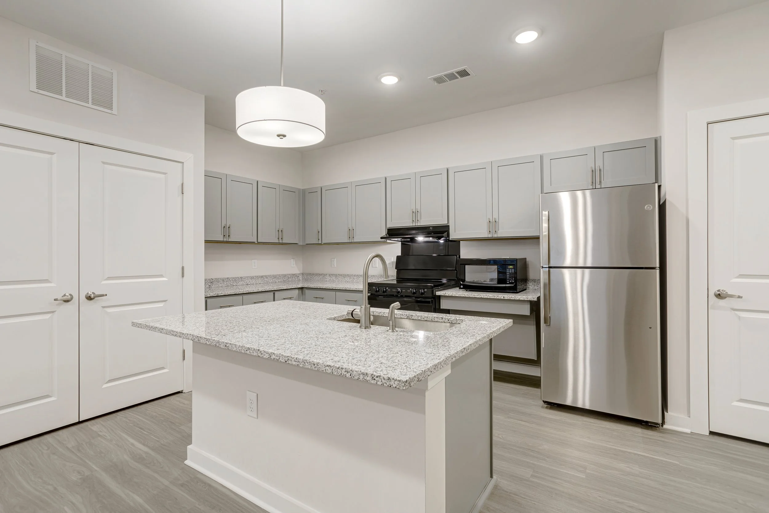 3600 Capitol View Apartments | Austin, TX