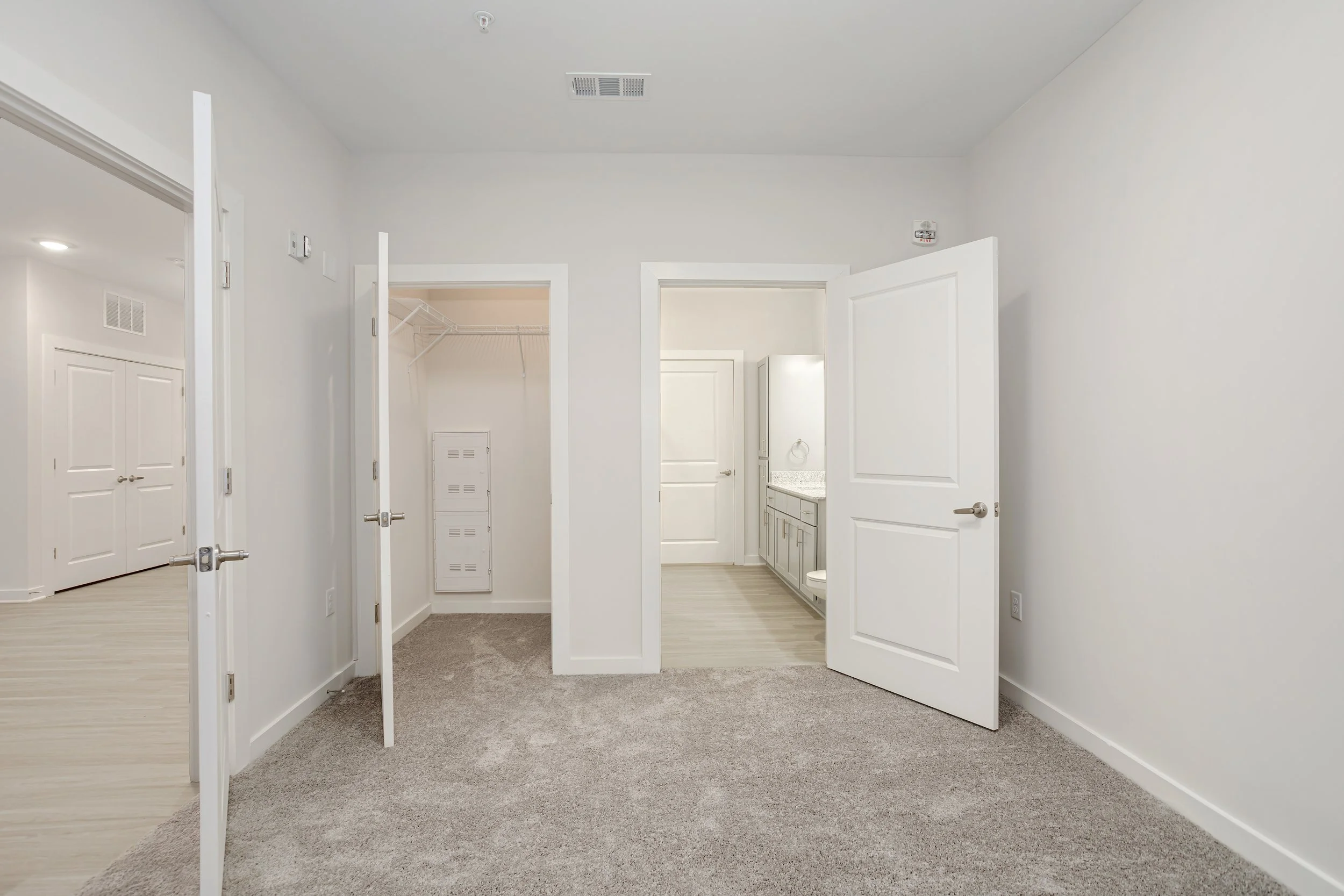 Gallery + Virtual Tours — 3600 Capitol View Apartments | Austin, TX