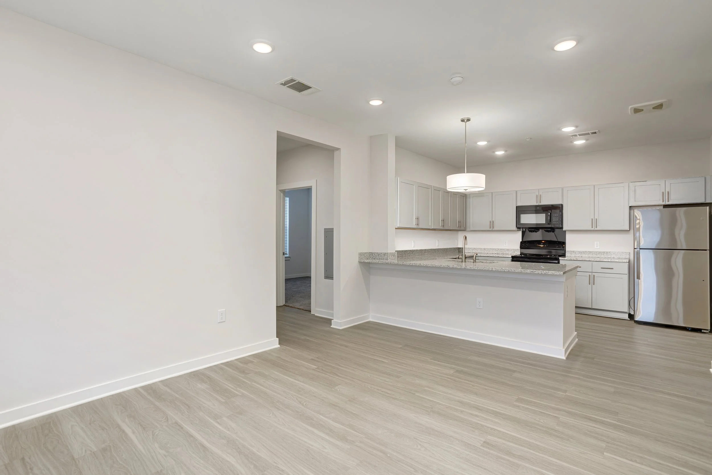 Gallery + Virtual Tours — 3600 Capitol View Apartments | Austin, TX