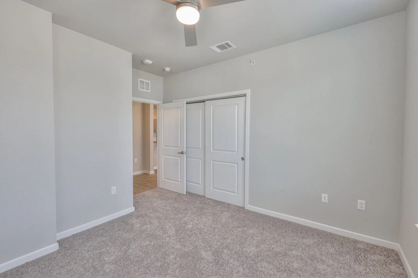Gallery + Virtual Tours — 3600 Capitol View Apartments | Austin, TX