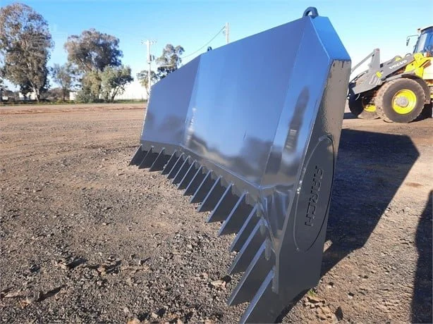 AARCH Slightly Less Premium 4M Stick Rake — Aarch