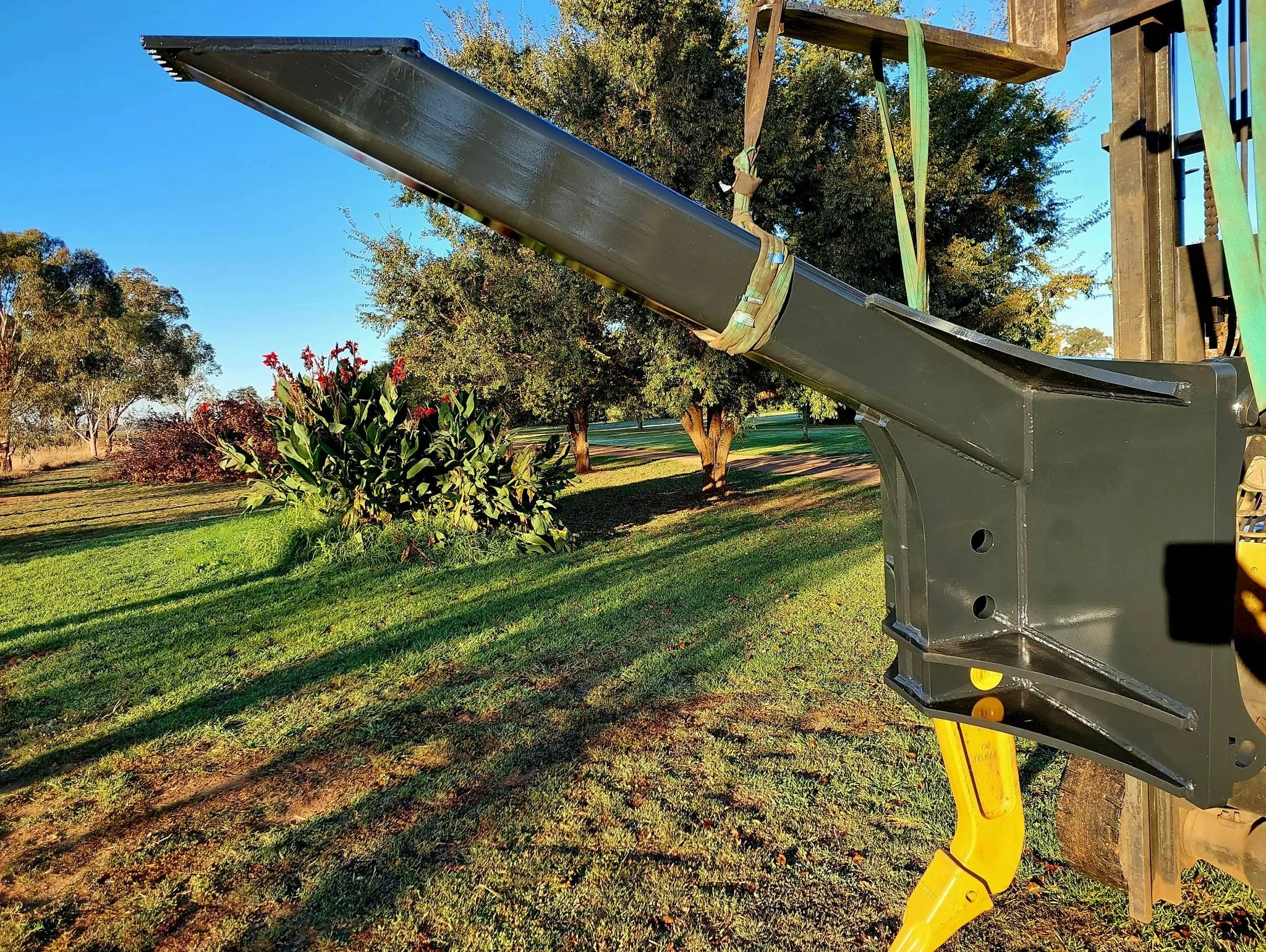 Premium Cotton Spears and Forks | AARCH - Efficient Handling Solutions ...