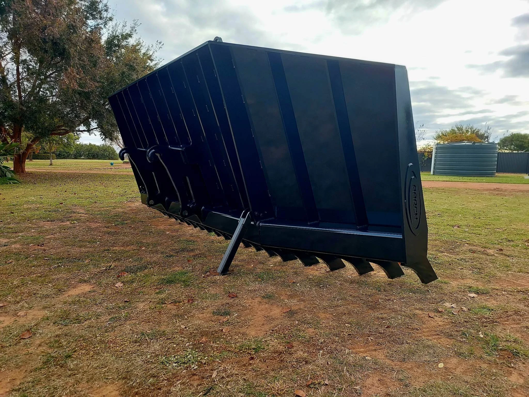 Premium Cotton Spears and Forks | AARCH - Efficient Handling Solutions ...