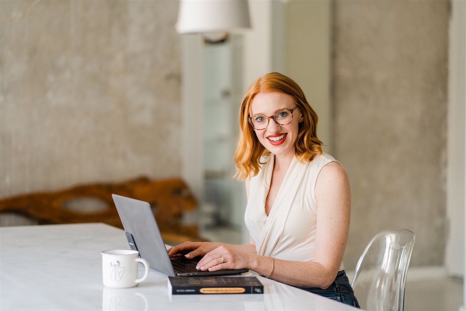 Creative copywriter and influencer marketing consultant