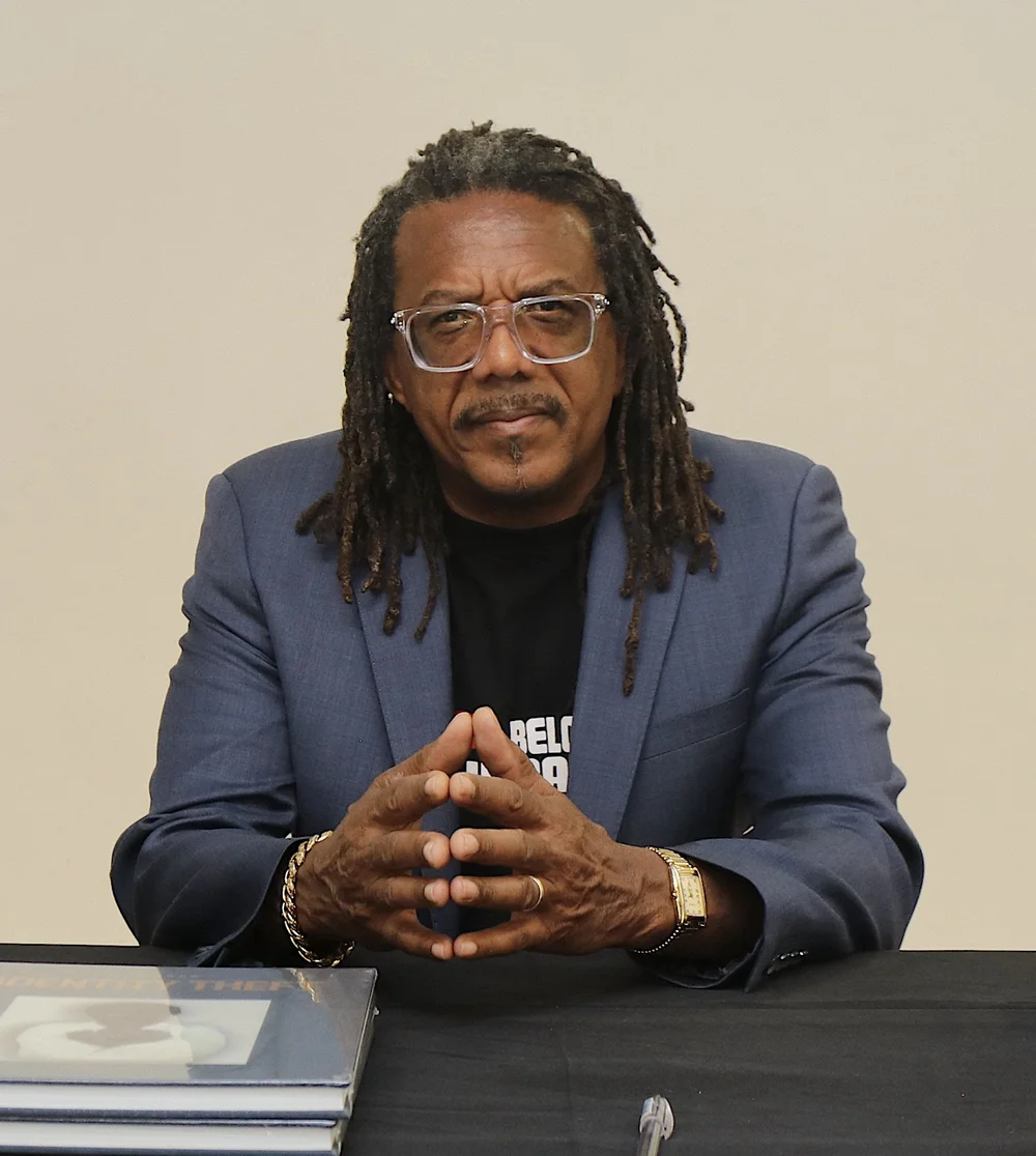 Identity Theft, the book by Chukes