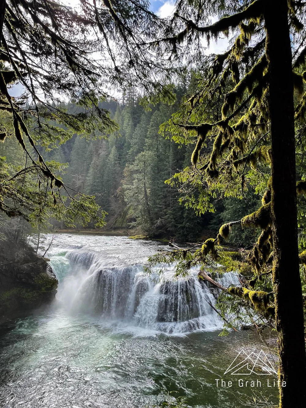 5 One-Day Washington Waterfall Road Trip Guides — The Grah Life